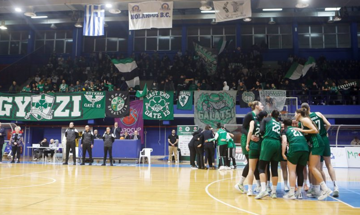 Κορίτσια για φίλημα γονάτισαν τον Ερυθυρό Αστέρα! - leoforos1908.gr